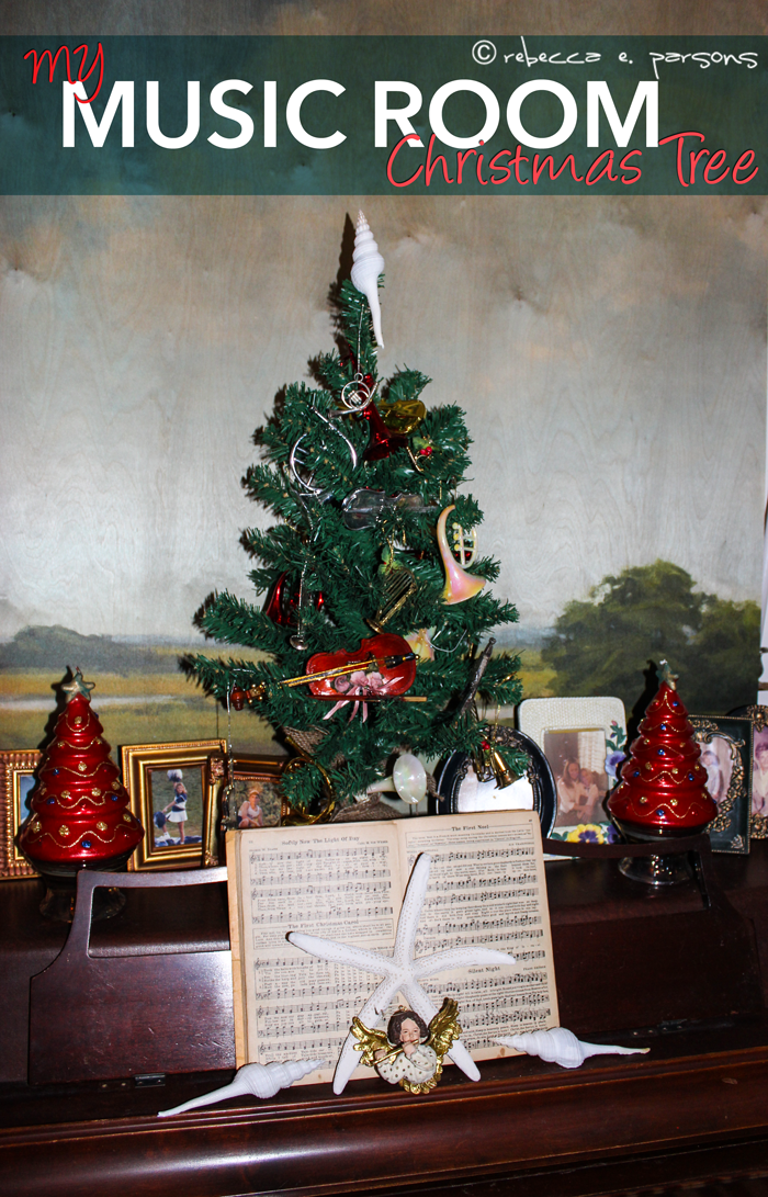 Holiday Home Tour - Music Room Christmas Tree